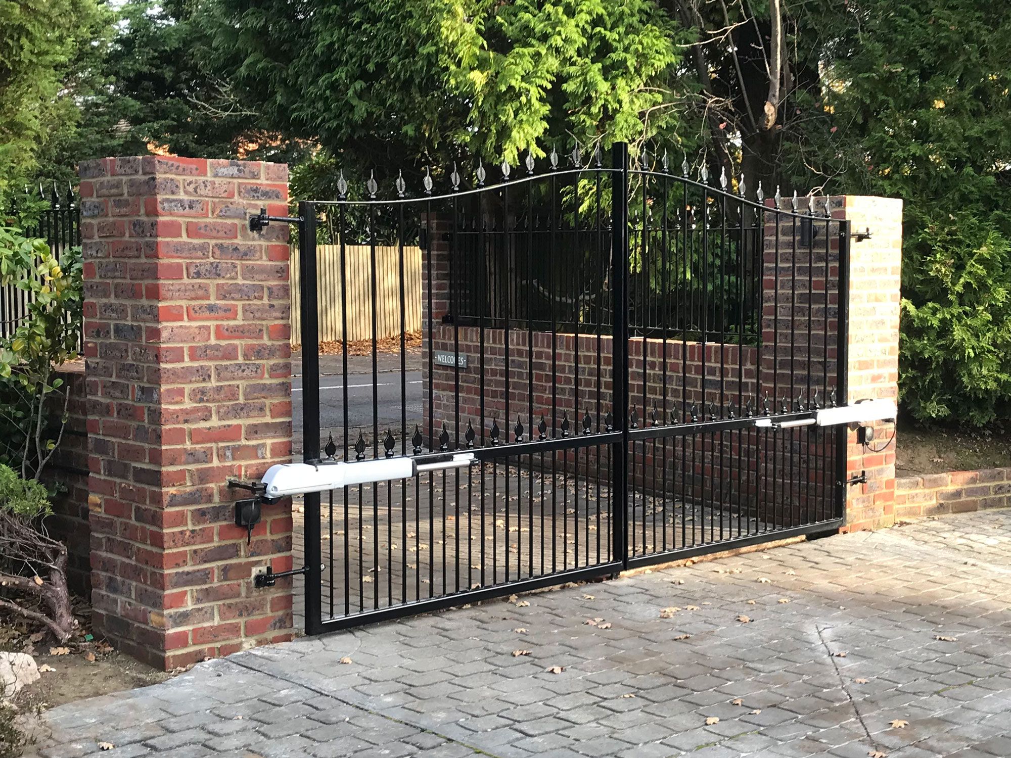 Project four - automatic gates - ProAxs